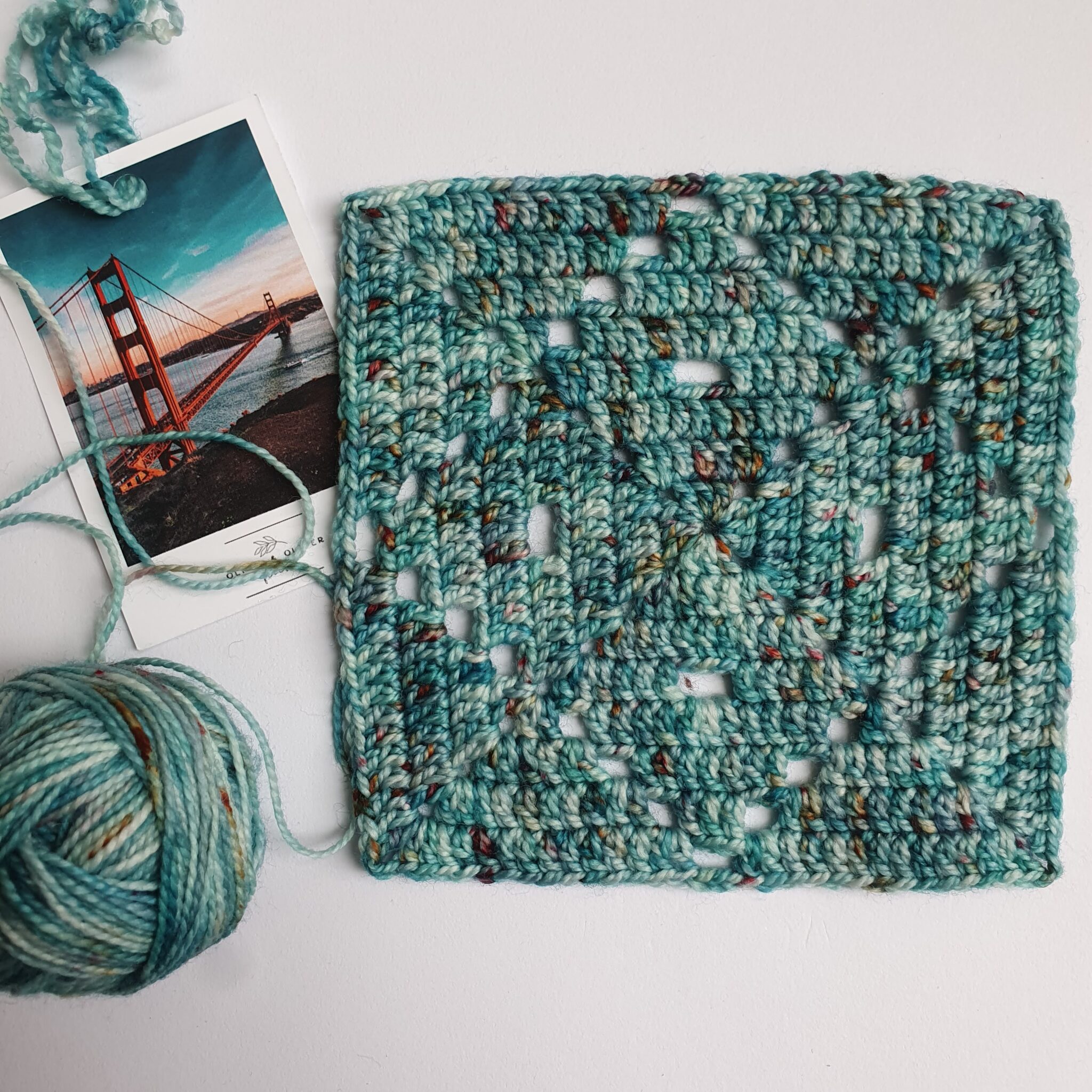 Wanderlust Blanket – Golden Gate Bridge – Studio Madelaine Crochet Patterns
